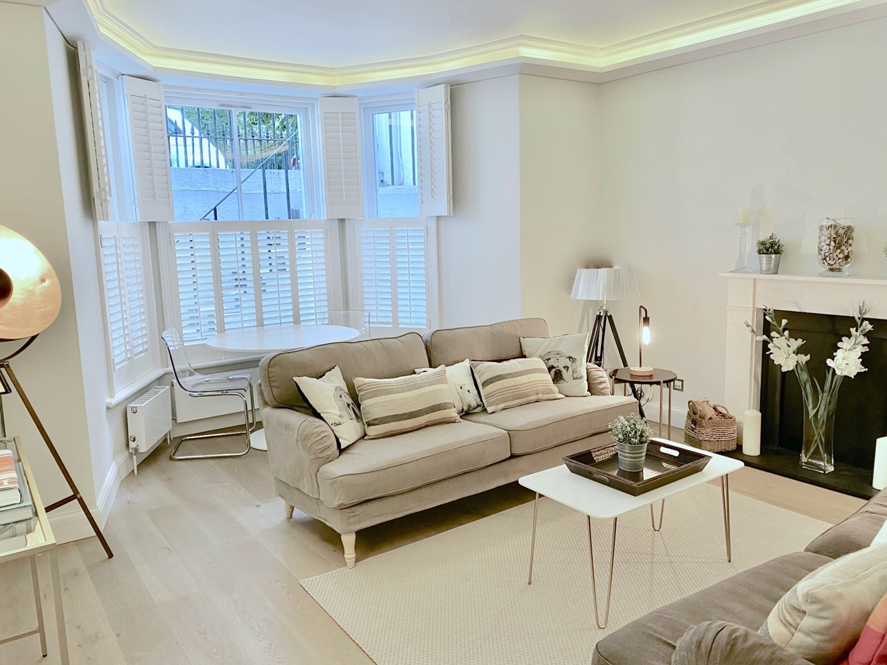 London - 2 Bed Flat, Redcliffe Square, SW10 - To Rent Now for £3,050.00 p/m