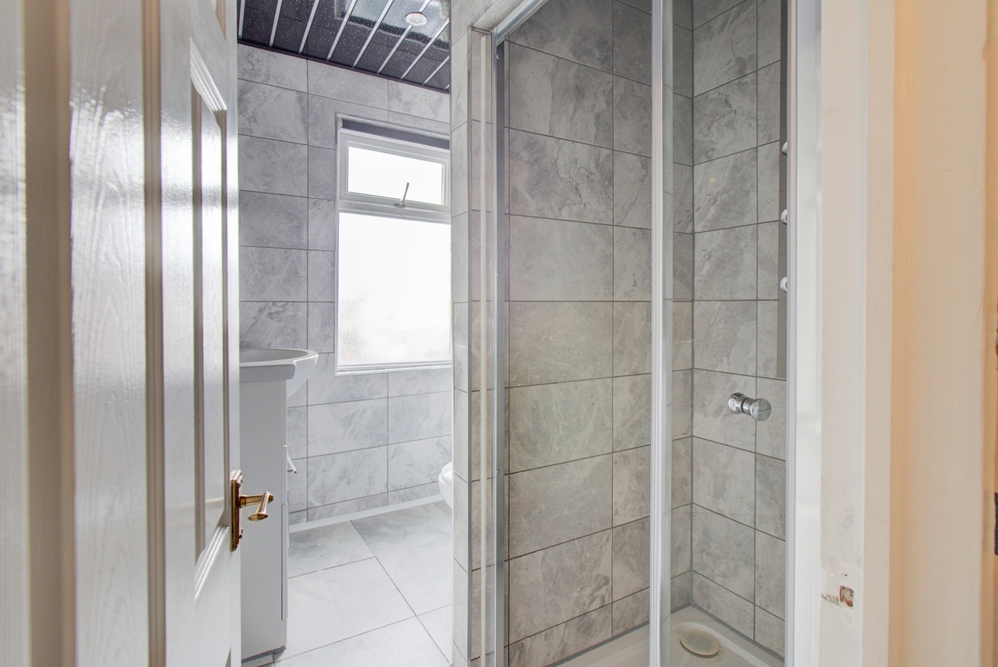 Blackpool - 2 Bed Flat, Filey Place, FY1 - To Rent Now for £583.83 p/m