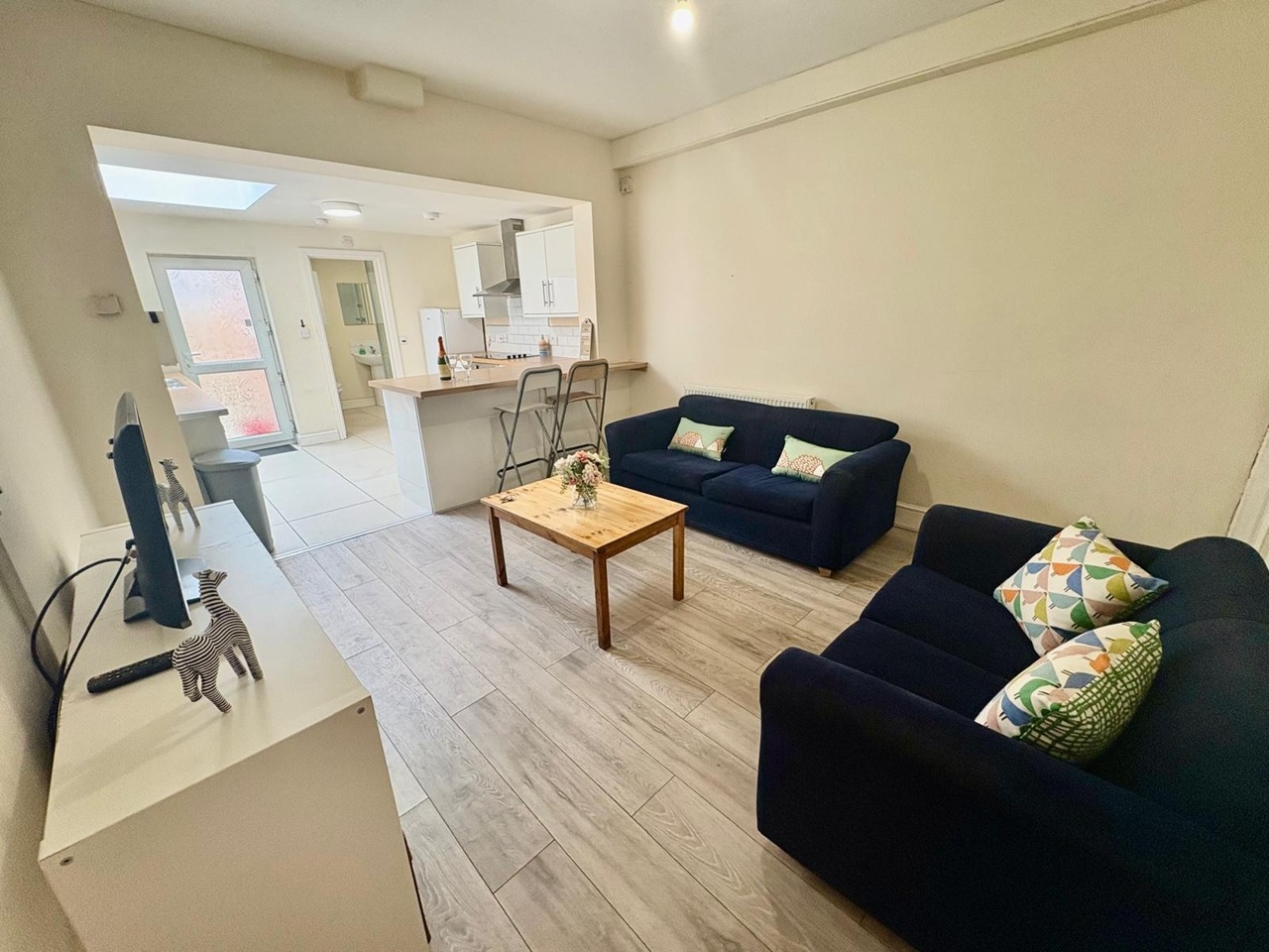 Sheffield - Room in a Shared House, Pomona Street, S11 - To Rent Now ...