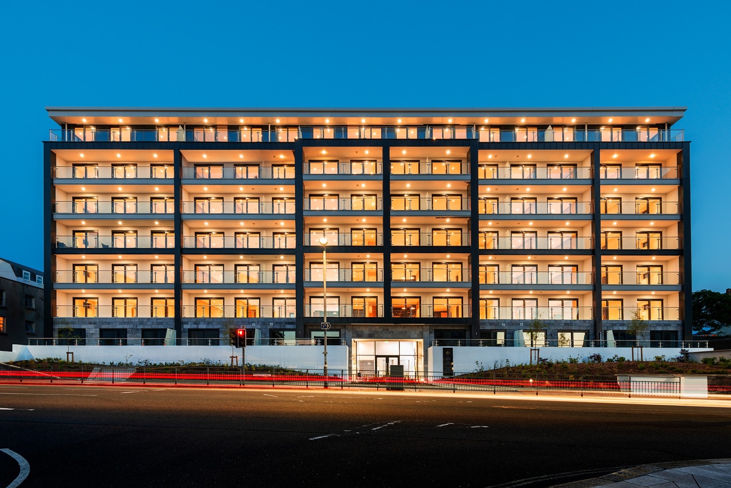 Plymouth - 2 Bed Flat, Notte Street, PL1 - To Rent Now for £1,300.00 p/m