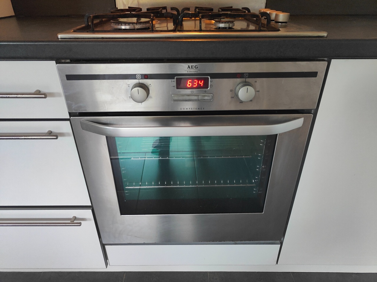 Glasgow - 2 Bed Flat, Lochburn Gate, G20 - To Rent Now for £850.00 p/m