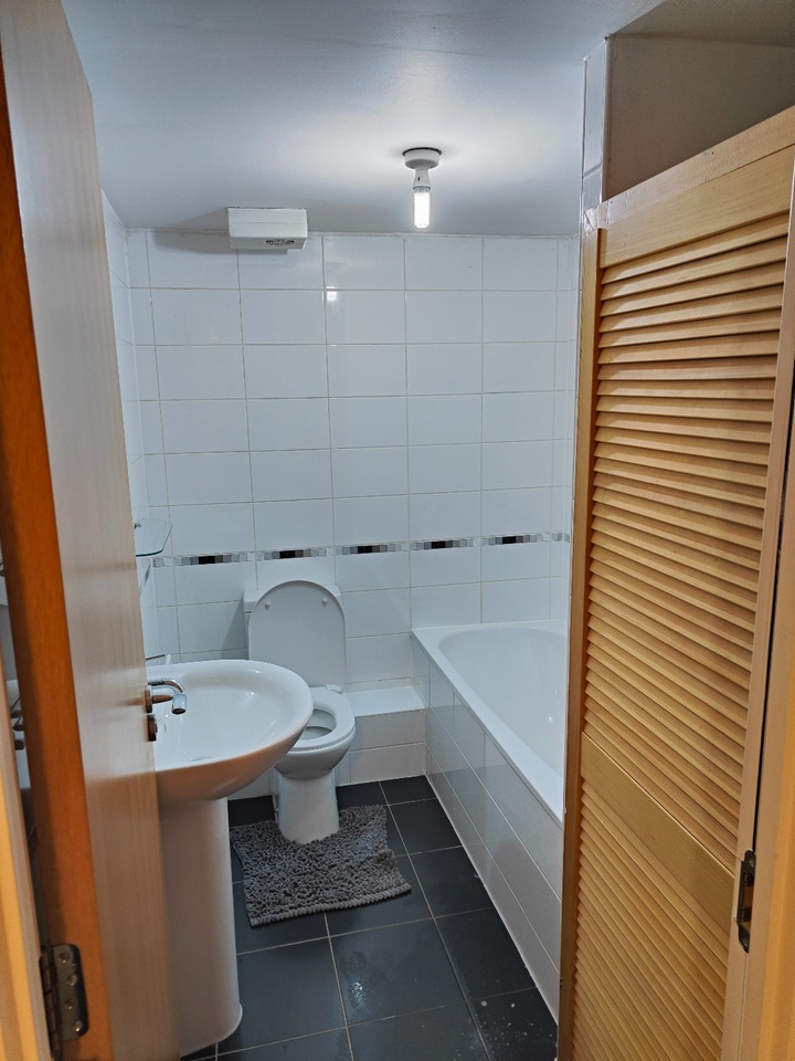 Glasgow - 2 Bed Flat, Lochburn Gate, G20 - To Rent Now for £850.00 p/m