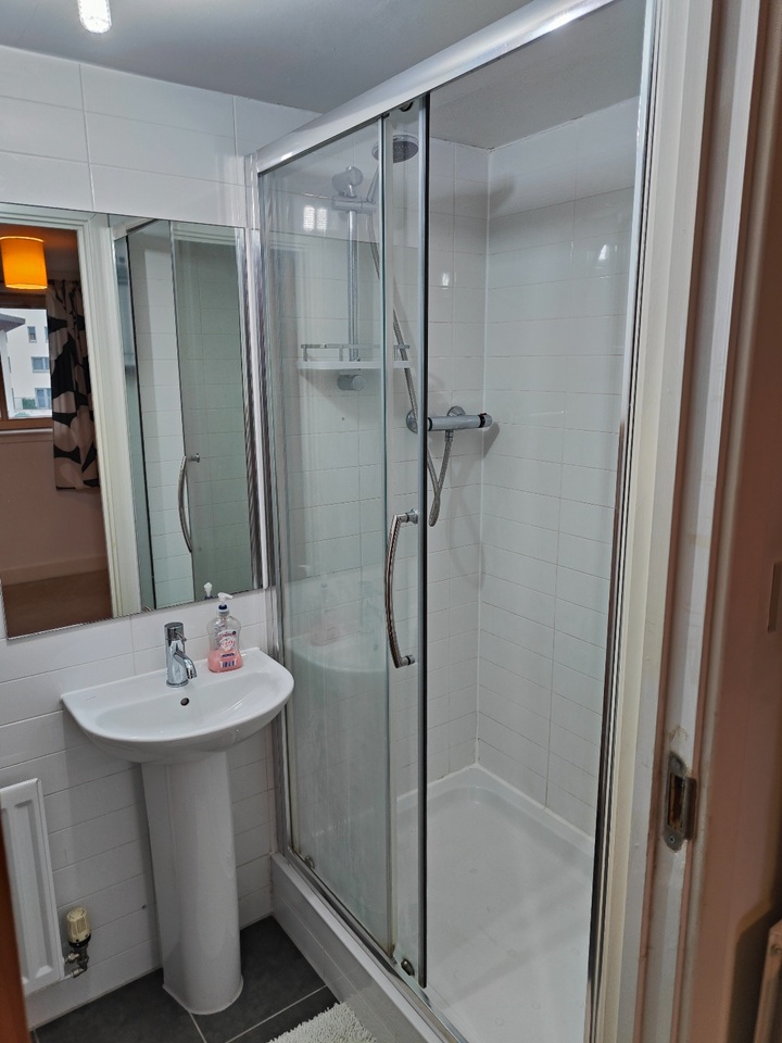 Glasgow - 2 Bed Flat, Lochburn Gate, G20 - To Rent Now for £850.00 p/m