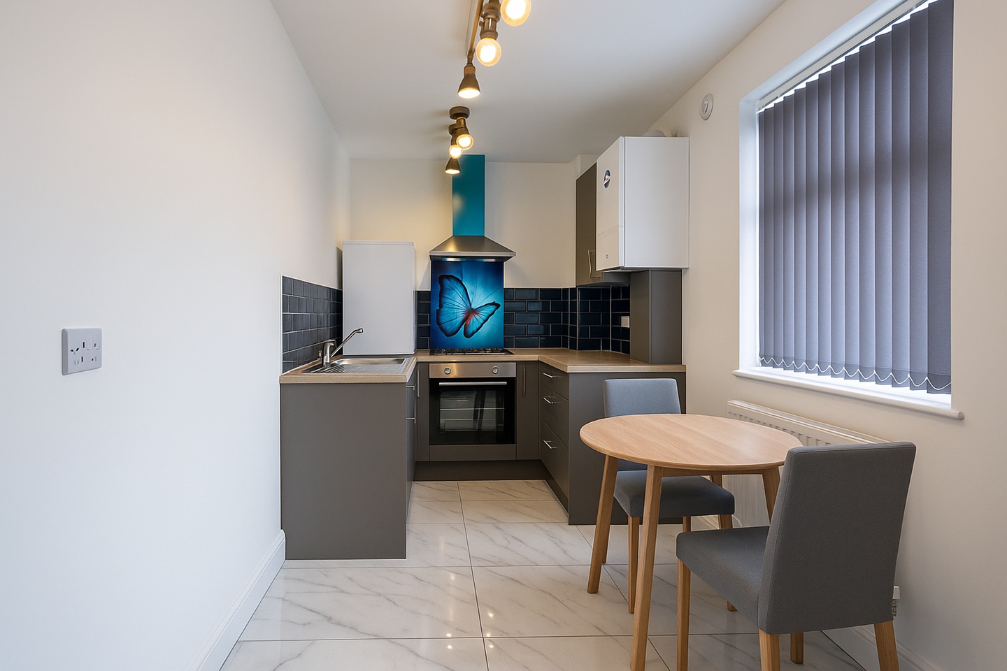 Halesowen - 1 Bed Flat, Melbourne Road, B63 - To Rent Now for £785.00 p/m