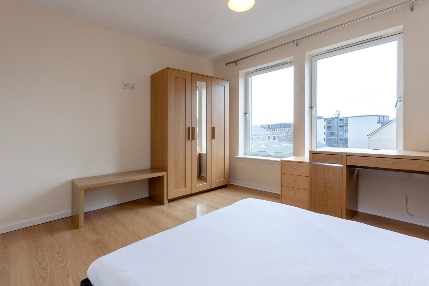 Aberdeen - 3 Bed Flat, Virginia Street, AB11 - To Rent Now for £795.00 p/m