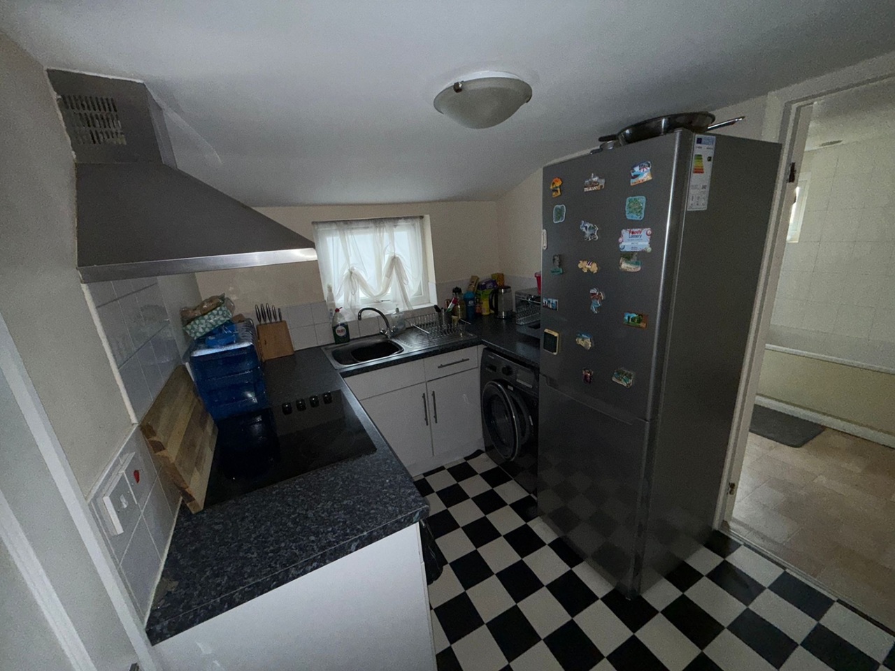 Sheerness - 1 Bed Flat, Marine Parade, ME12 - To Rent Now for £1,050.00 p/m