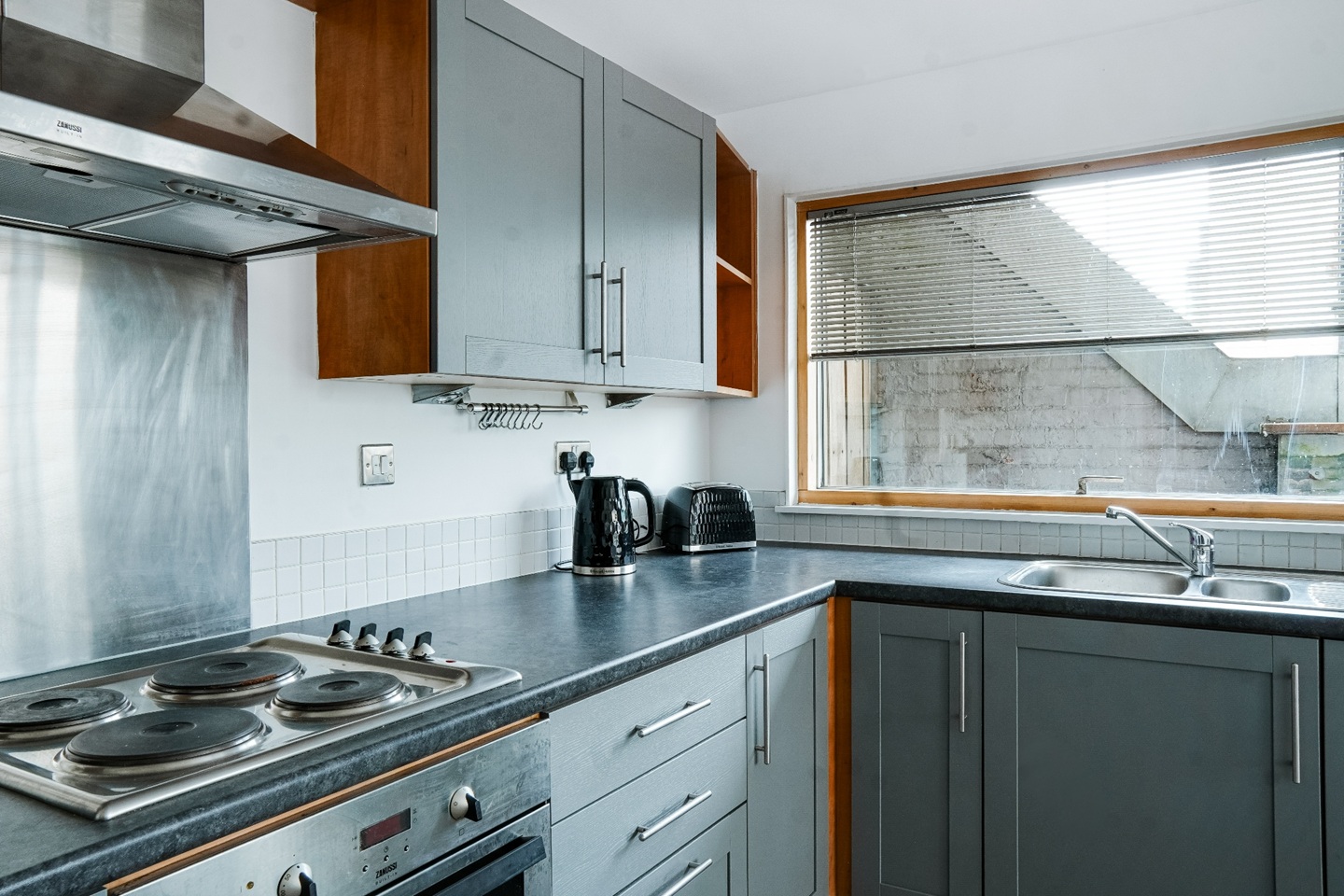 Manchester - 2 Bed Flat, Beaumont Building, M3 - To Rent Now for £3,500 ...