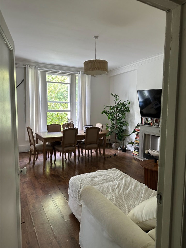 London - 2 Bed Flat, Elsham Road, W14 - To Rent Now for £2,800.00 p/m