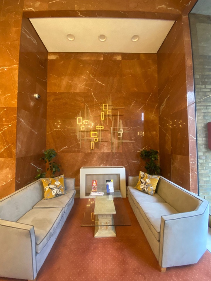 London - 1 Bed Flat, Walpole House, SE1 - To Rent Now for £2,200.00 p/m