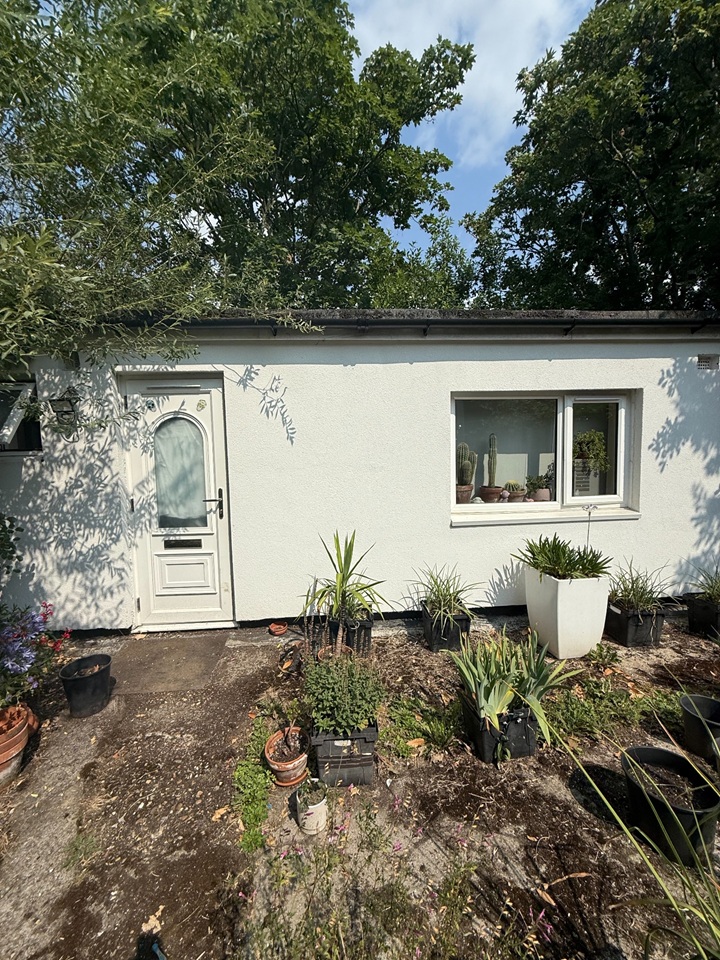 London - Studio Flat, Highfield Avenue, NW11 - To Rent Now for £1,000. ...