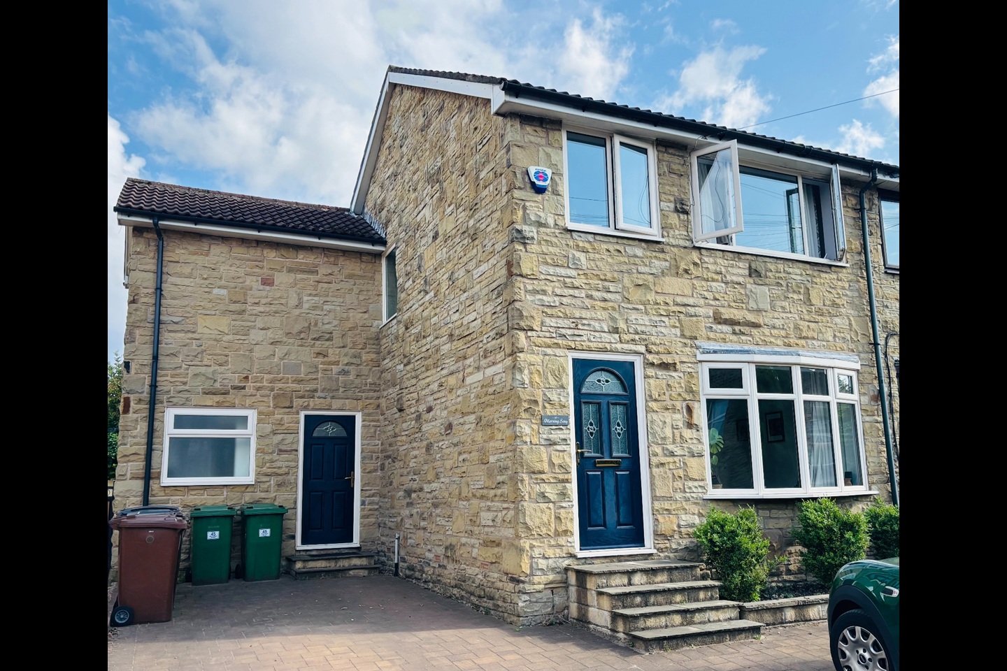 Leeds - 4 Bed Semi-Detached House, Calverley, LS28 - To Rent Now for £ ...