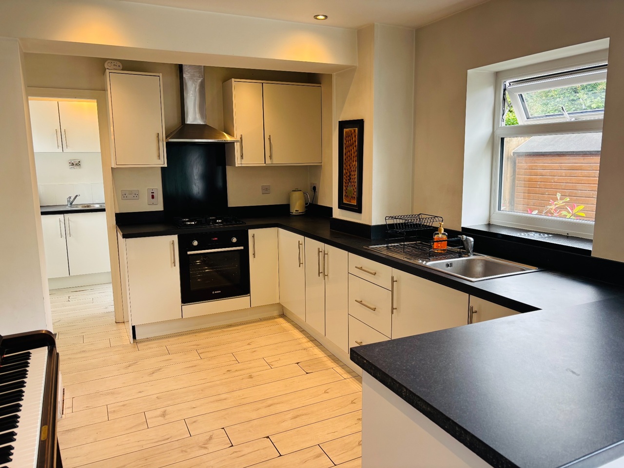 Leeds - 4 Bed Semi-Detached House, Calverley, LS28 - To Rent Now for £ ...
