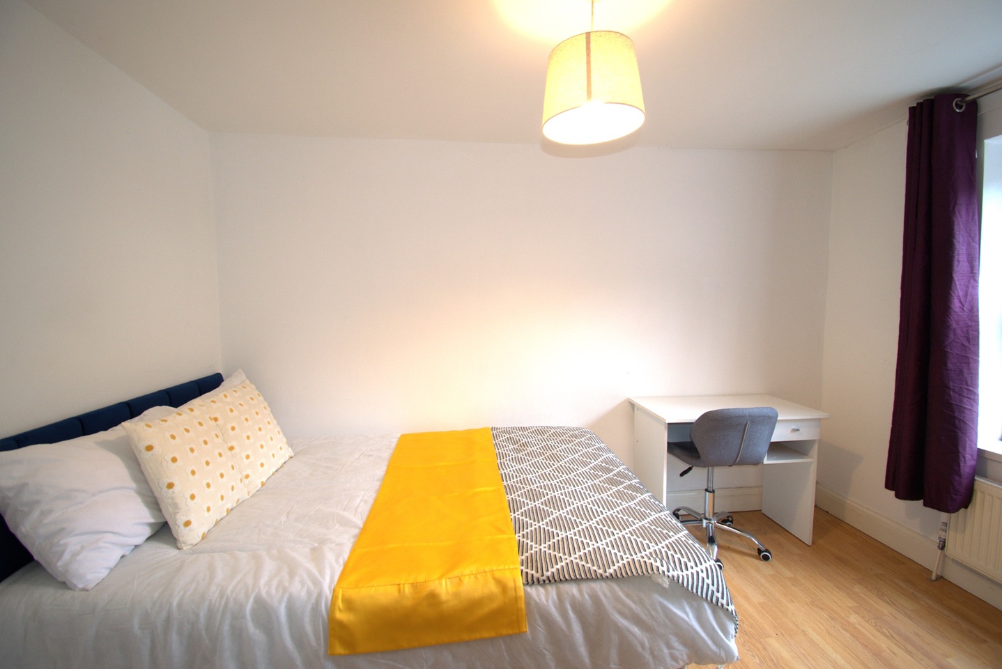 London - Room in a Shared House, Percy Road, W12 - To Rent Now for £910 ...