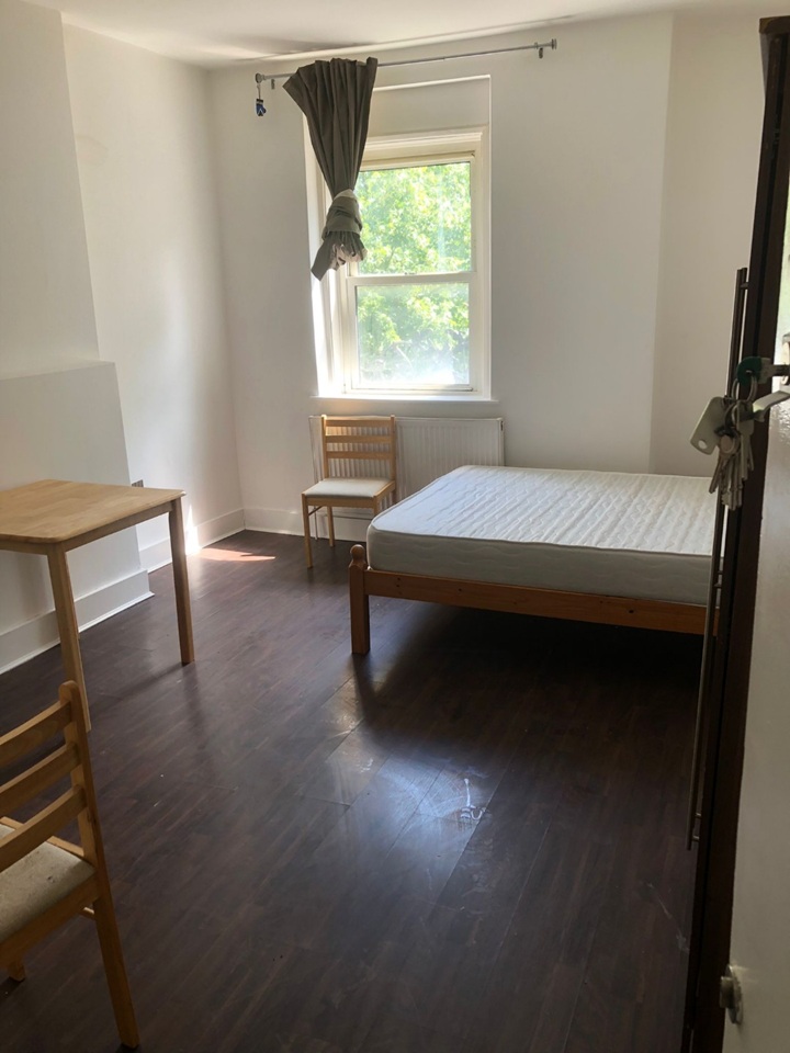 London - Room in a Shared House, Carleton Road, N7 - To Rent Now for £ ...