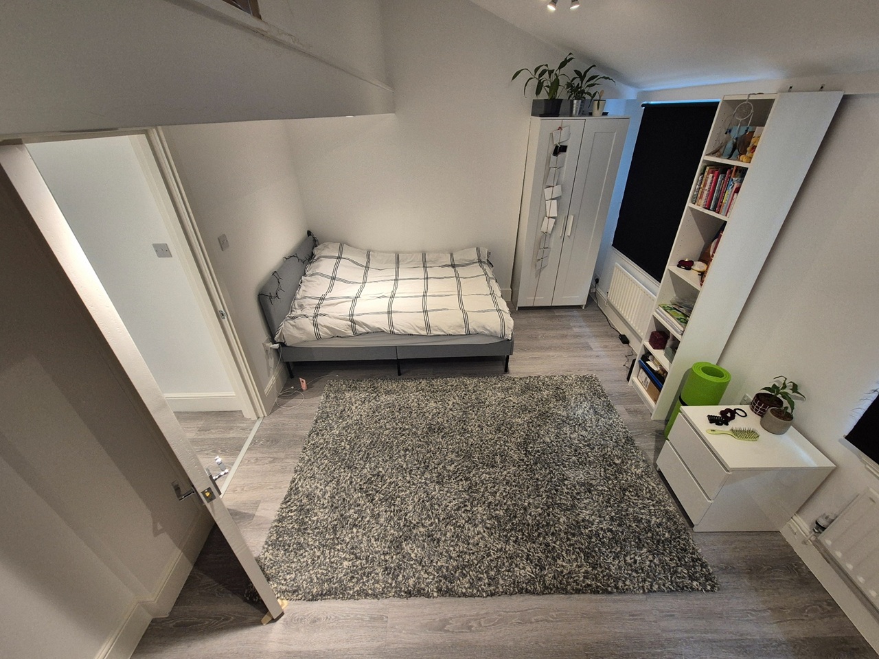 London - 1 Bed Flat, Marchmont Street, WC1N - To Rent Now for £2,080.00 p/m