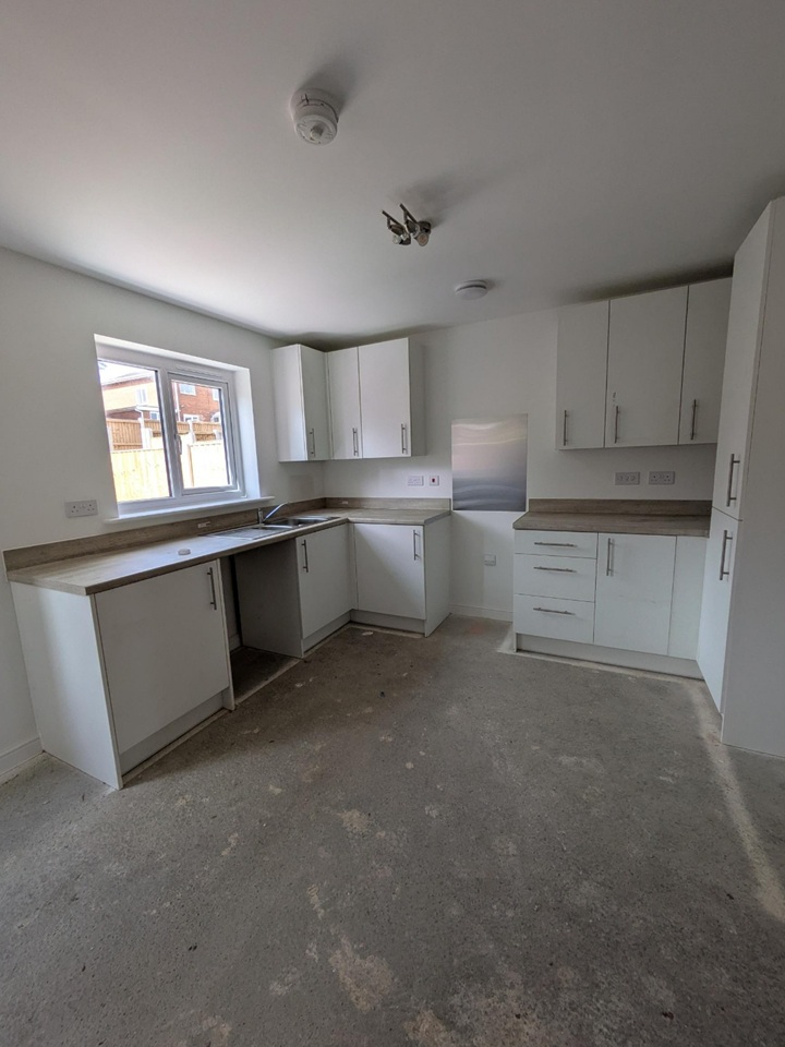 Bolton - 2 Bed Semi-Detached House, Inverbeg Drive, BL2 - To Rent Now ...
