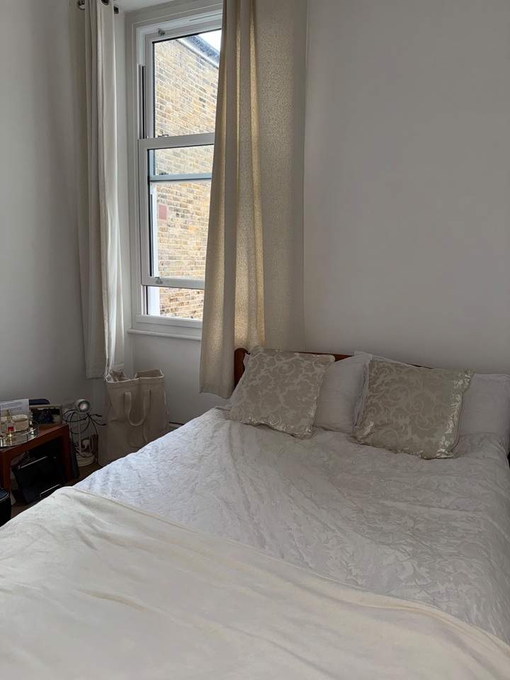 London - 2 Bed Flat, Croxley Road, W9 - To Rent Now for £1,200.00 p/m