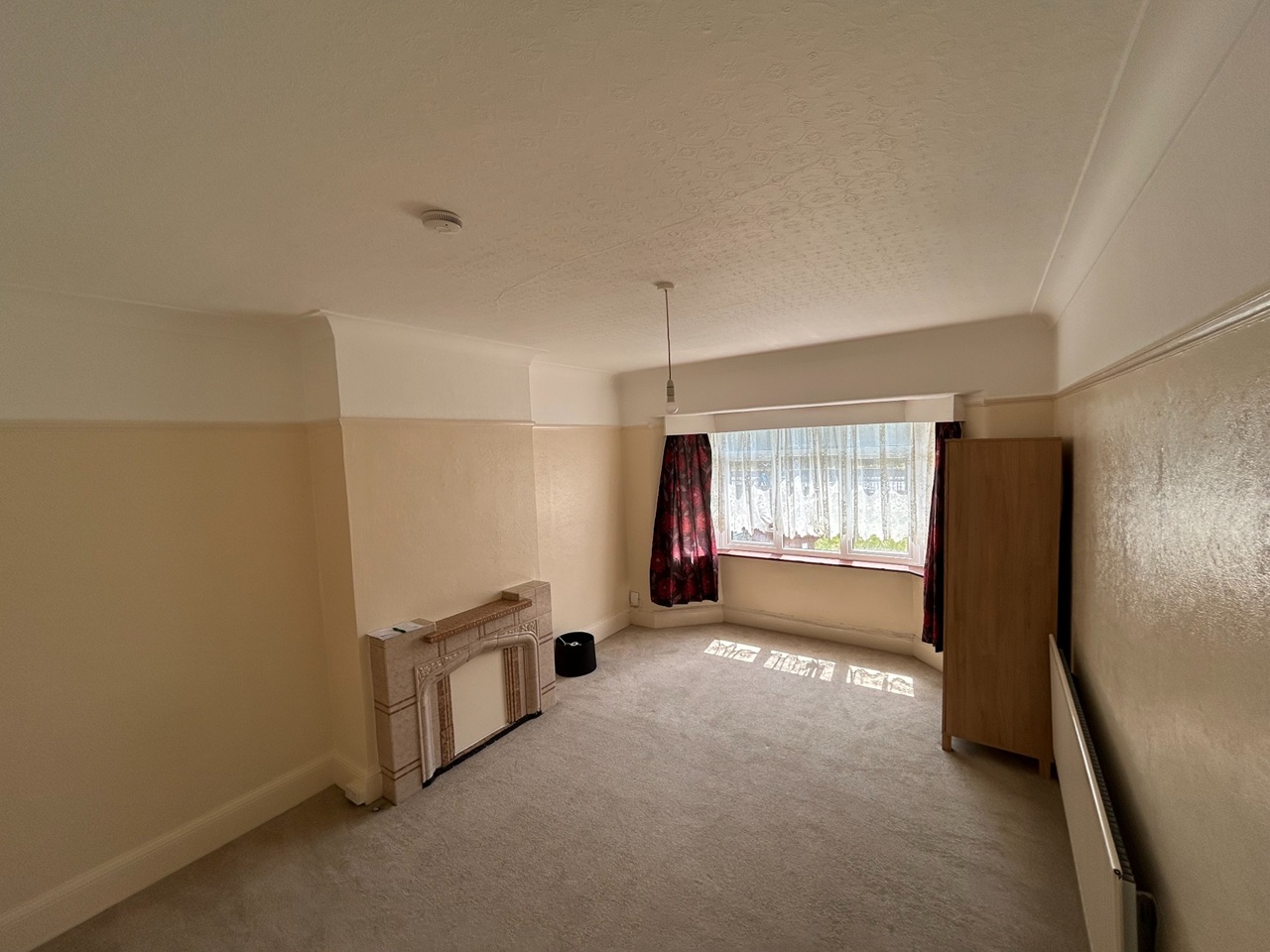 Worcester Park - 1 Bed Flat, Cheam Common Road, KT4 - To Rent Now for £ ...