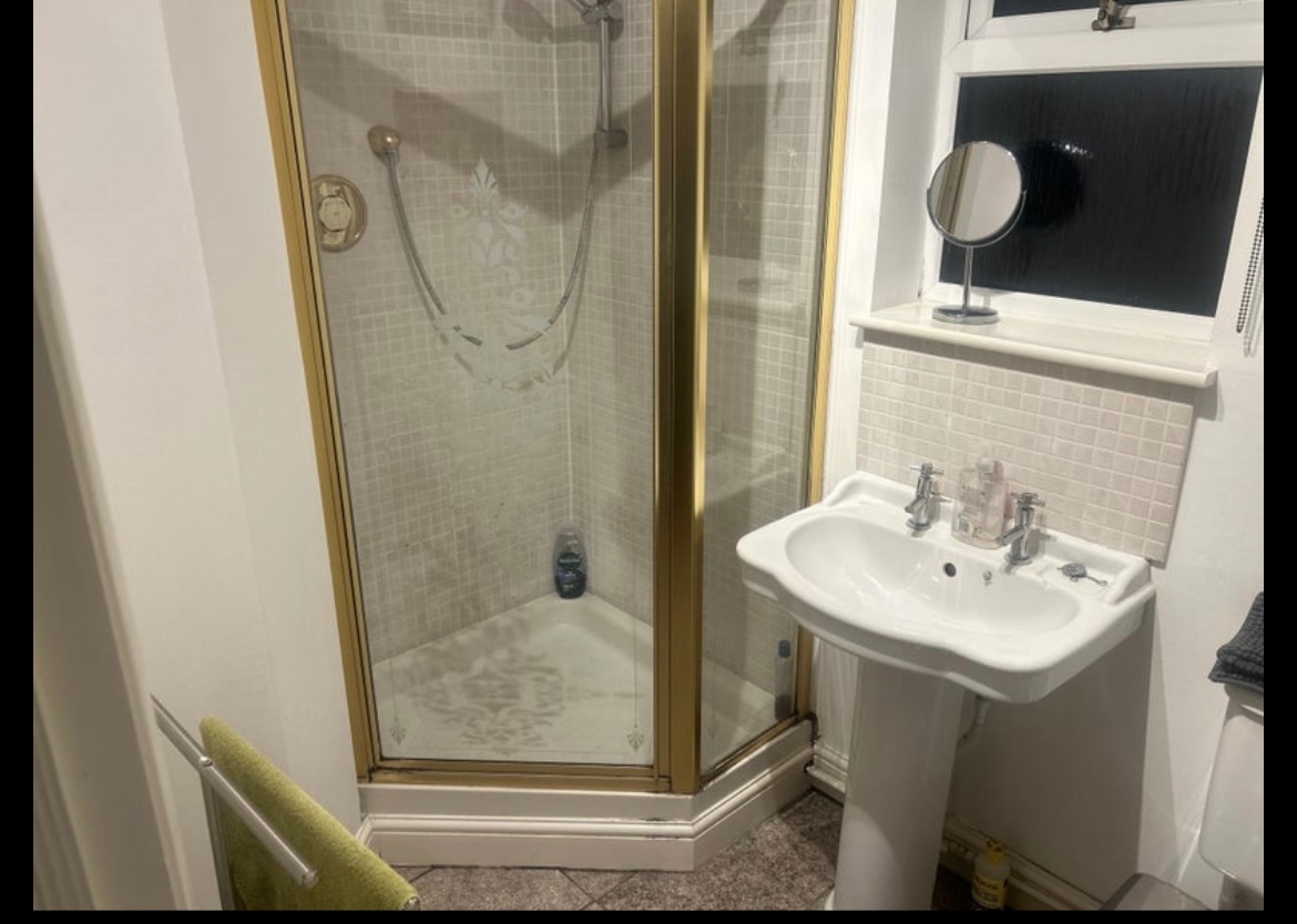 Twyford Reading - Room in a Shared House, Loddon Acres, RG10 - To Rent ...