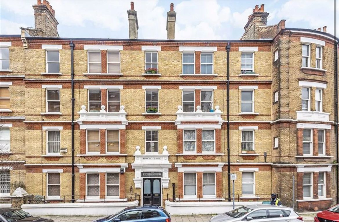 London - 2 Bed Flat, Mayfield House, SW2 - To Rent Now for £2,300.00 p/m