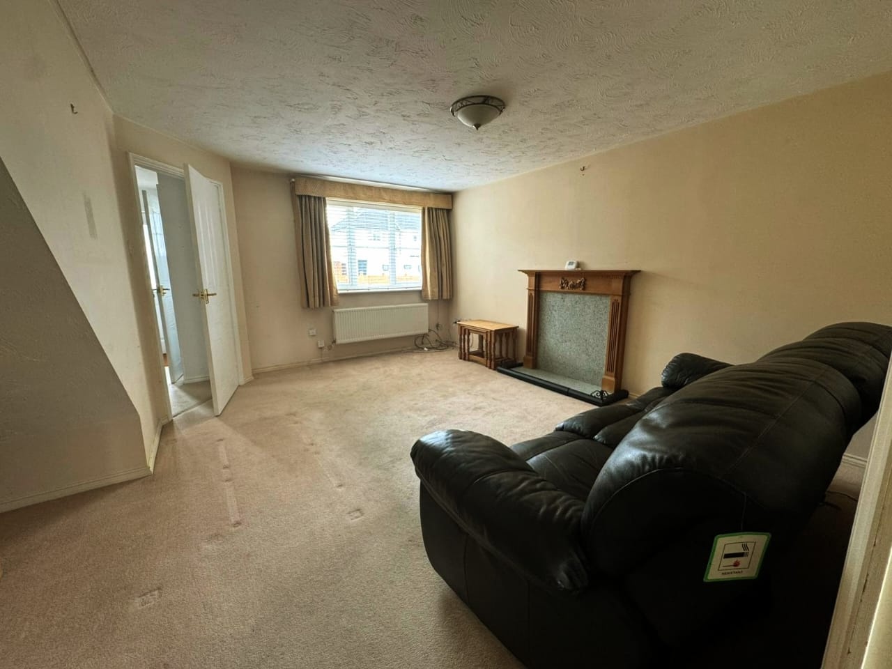 Aldershot - 3 Bed Semi-Detached House, Redan Road, GU12 - To Rent Now ...