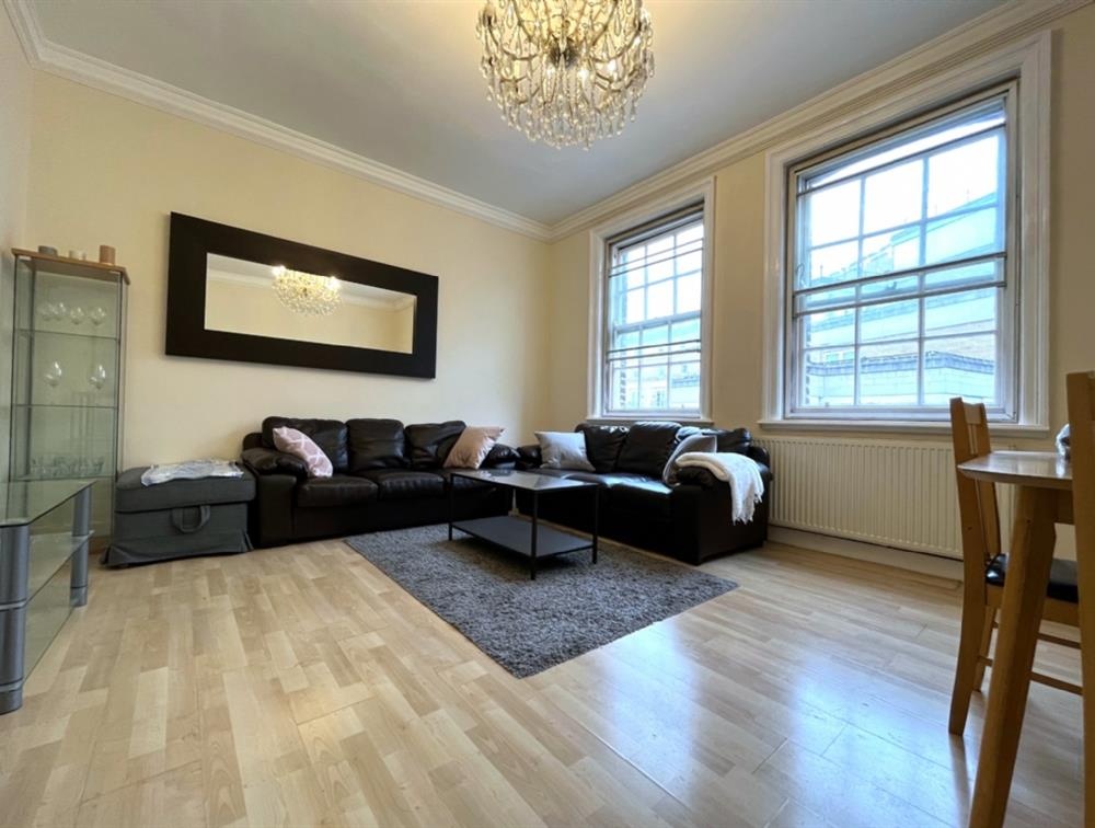 London - 2 Bed Flat, Hanover Gate Mansions, NW1 - To Rent Now for £ ...