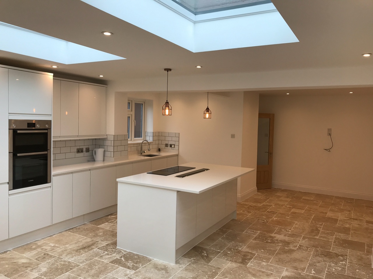 London - 5 Bed Semi-Detached House, Tintern Avenue, NW9 - To Rent Now ...