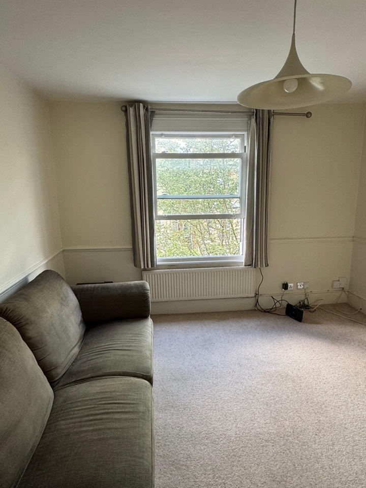 London - 2 Bed Flat, Lambert Road, SW2 - To Rent Now for £1,999.00 p/m