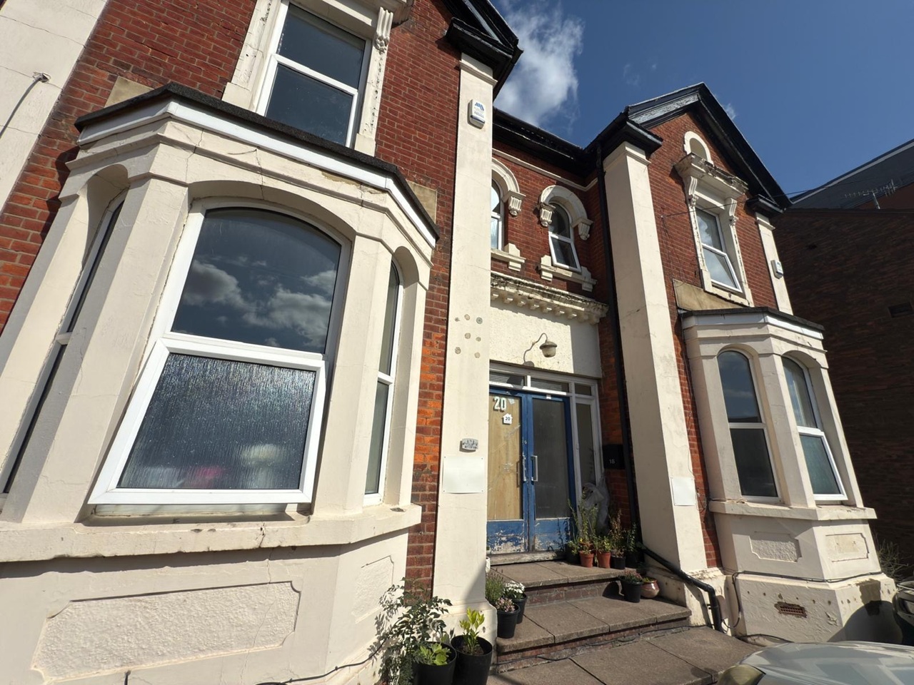 Luton - Room in a Shared House, Rothesay Road, LU1 - To Rent Now for £ ...