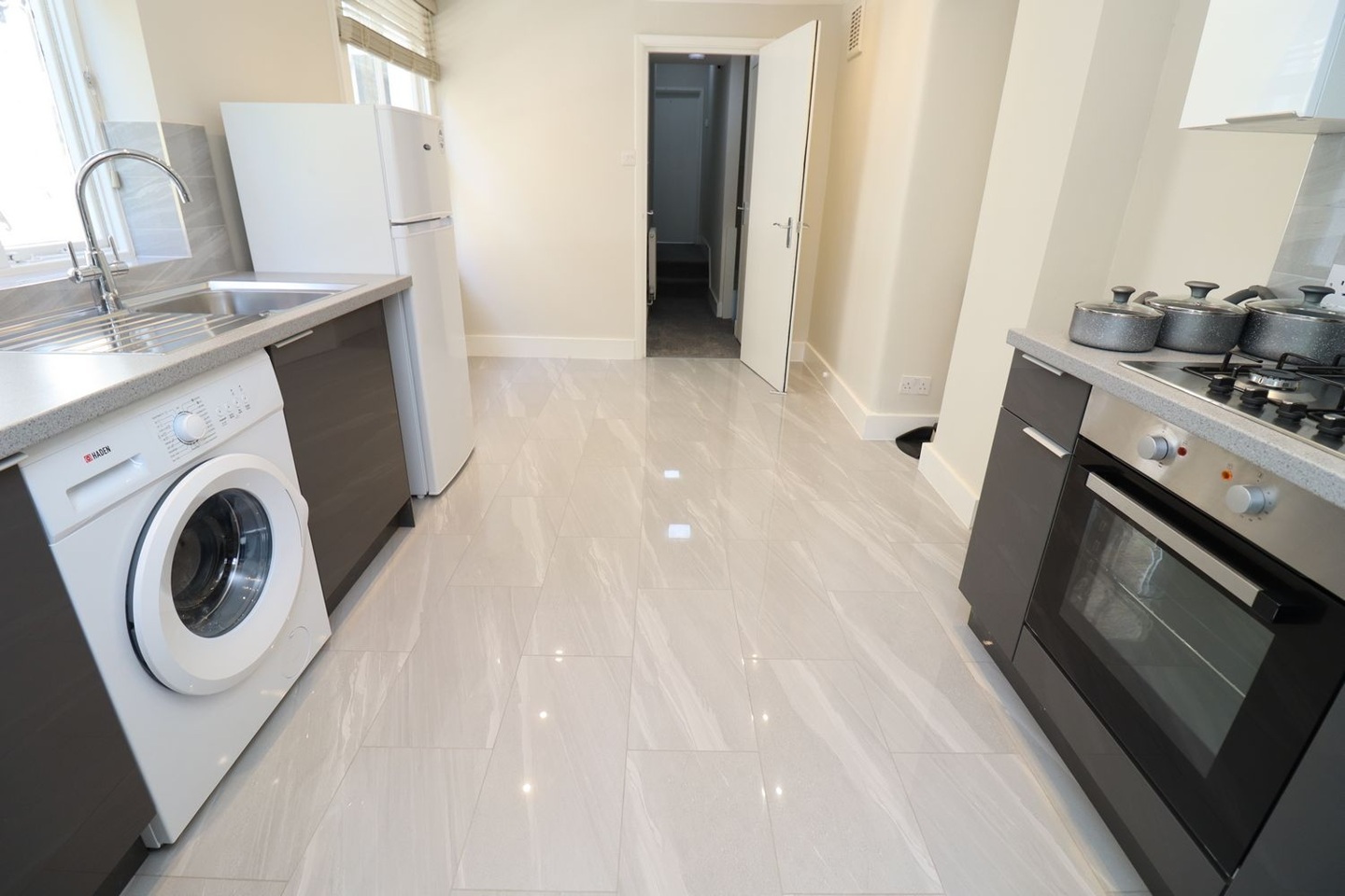 London - Room in a Shared House, Mabley Street, E9 - To Rent Now for £ ...