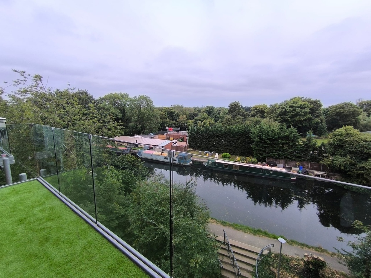 Uxbridge - 1 Bed Flat, Jessop Court, UB8 - To Rent Now for £1,600.00 p/m