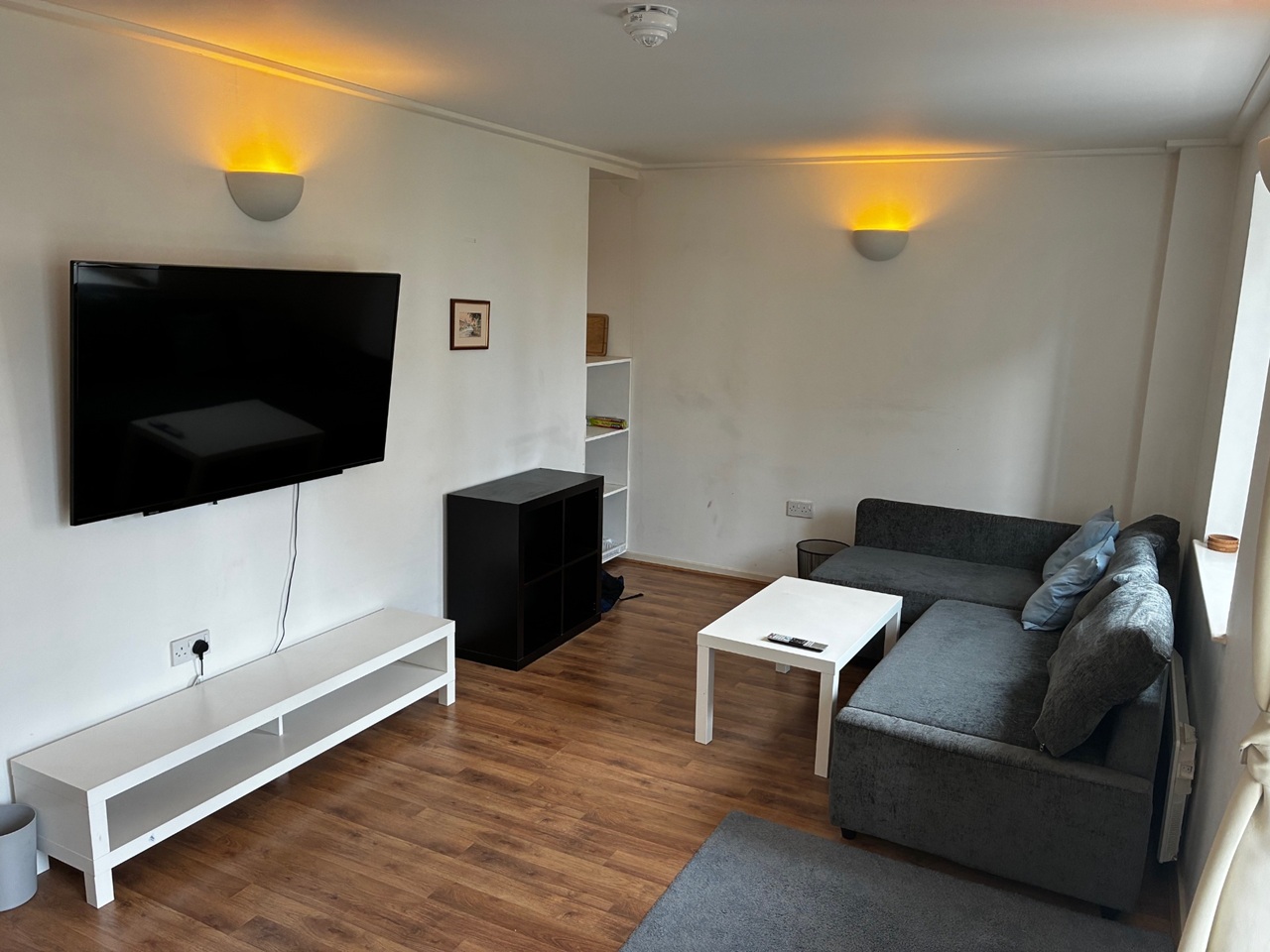 London - 1 Bed Flat, Seacon Tower, E14 - To Rent Now for £1,895.00 p/m