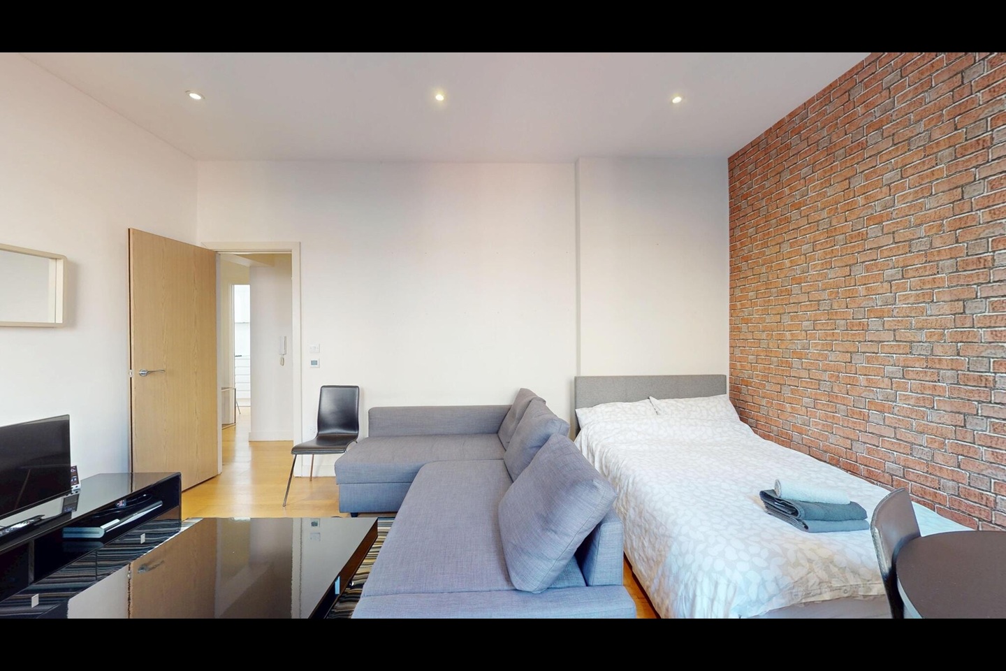 London - 2 Bed Flat, Redcliffe Road, SW10 - To Rent Now for £3,250.00 p/m
