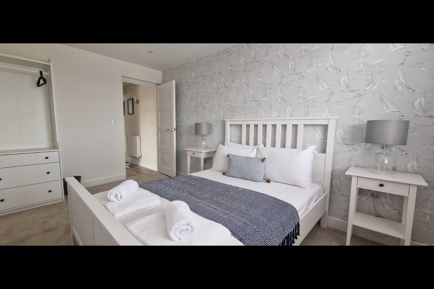 Whitstable - 2 Bed Flat, Marsh House, CT5 - To Rent Now for £1,375.00 p/m