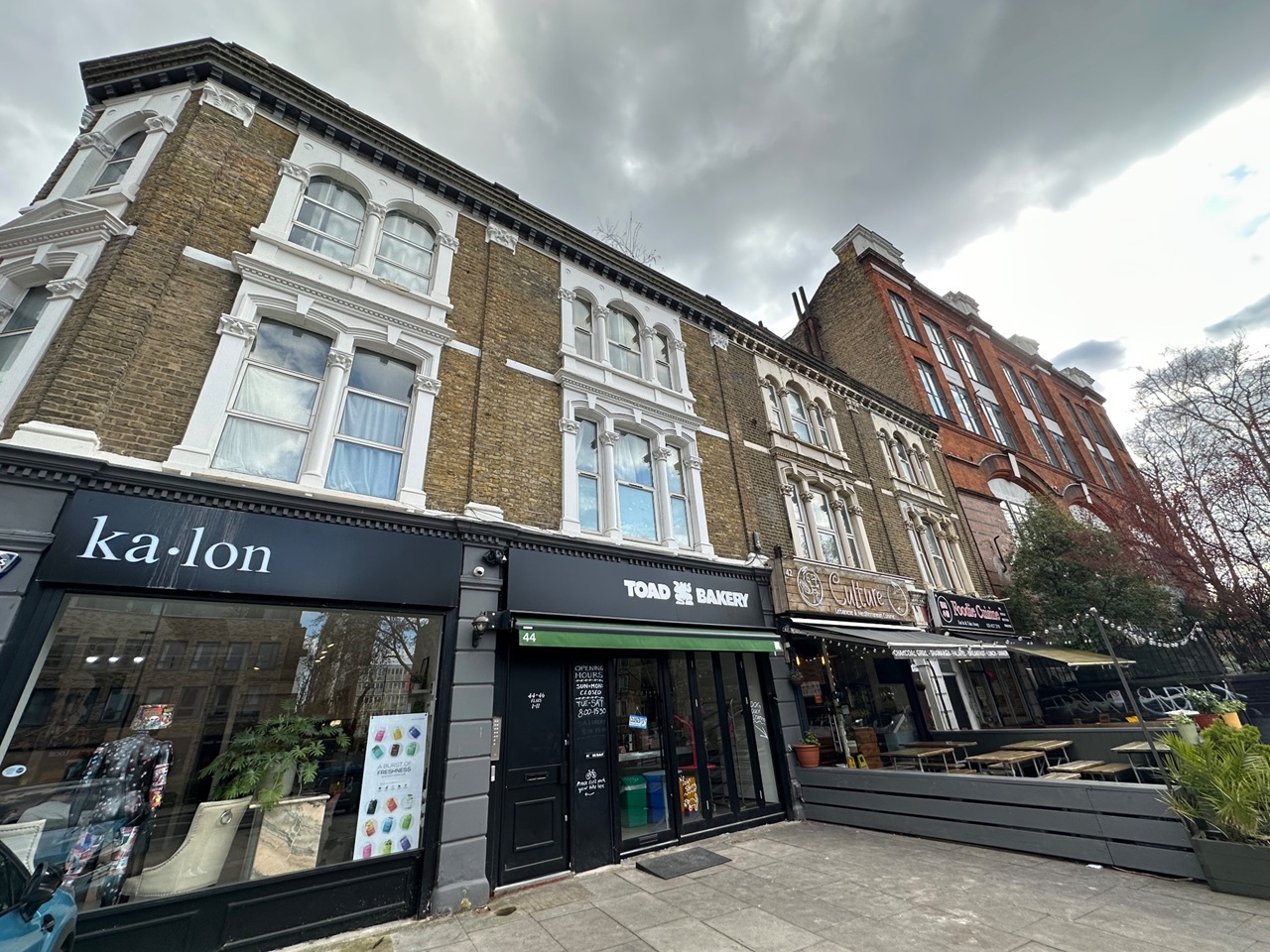 London - Room in a Shared House, Peckham Road, SE5 - To Rent Now for £ ...