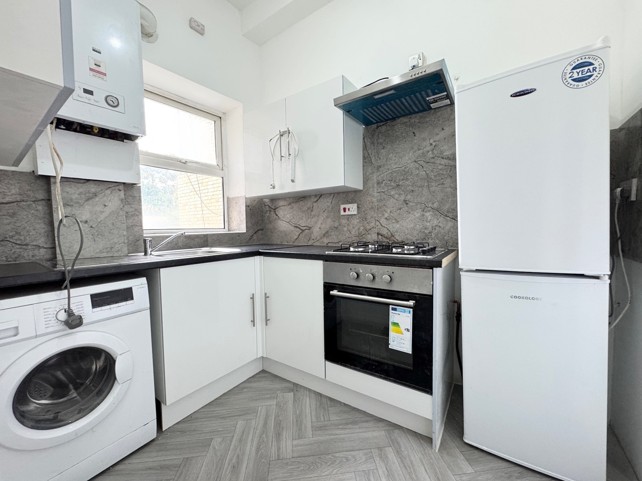 London - 2 Bed Flat, Hornsey Road, N7 - To Rent Now for £1,800.00 p/m