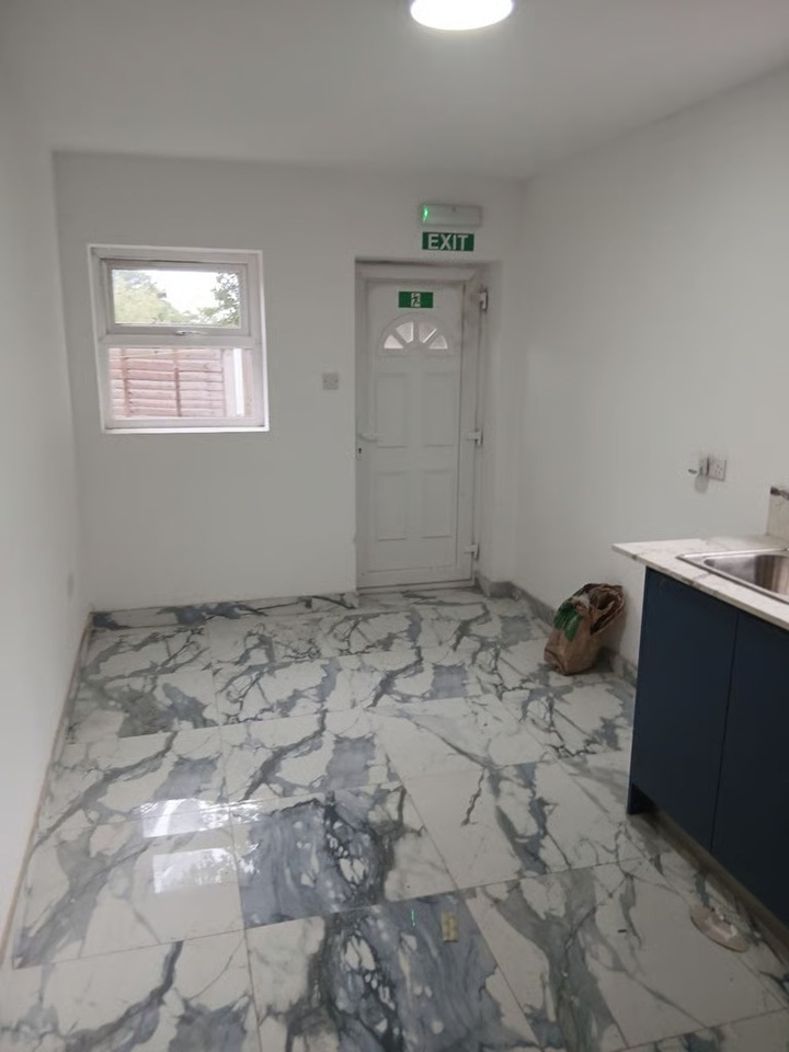 Ward End, West Midlands - 1 Bed Flat, Bed Room, B8 - To Rent Now for £ ...