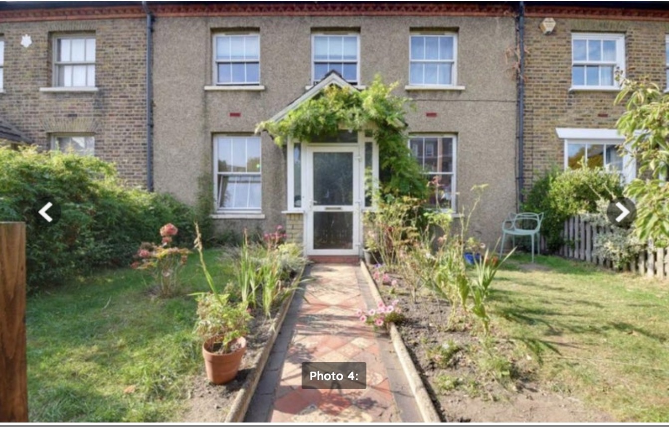 London - Room in a Shared House, The Burroughs, NW4 - To Rent Now for £ ...