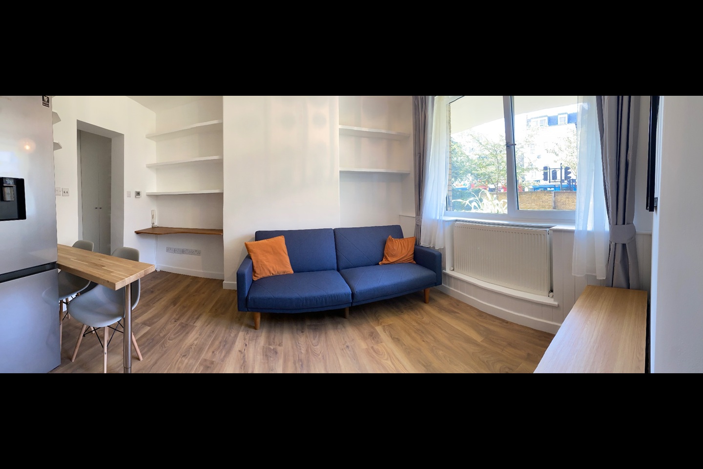 London - 1 Bed Flat, Chalmers House, SW11 - To Rent Now for £1,400.00 p/m