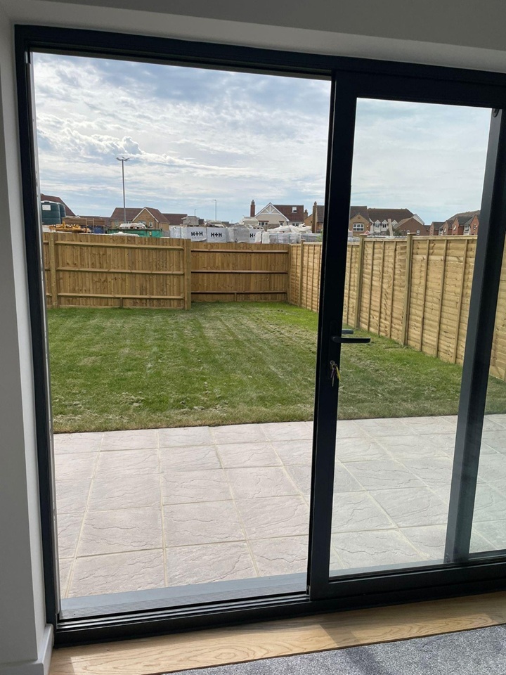 Eastbourne - 3 Bed Semi-Detached House, Genovesa Way, BN23 - To Rent ...