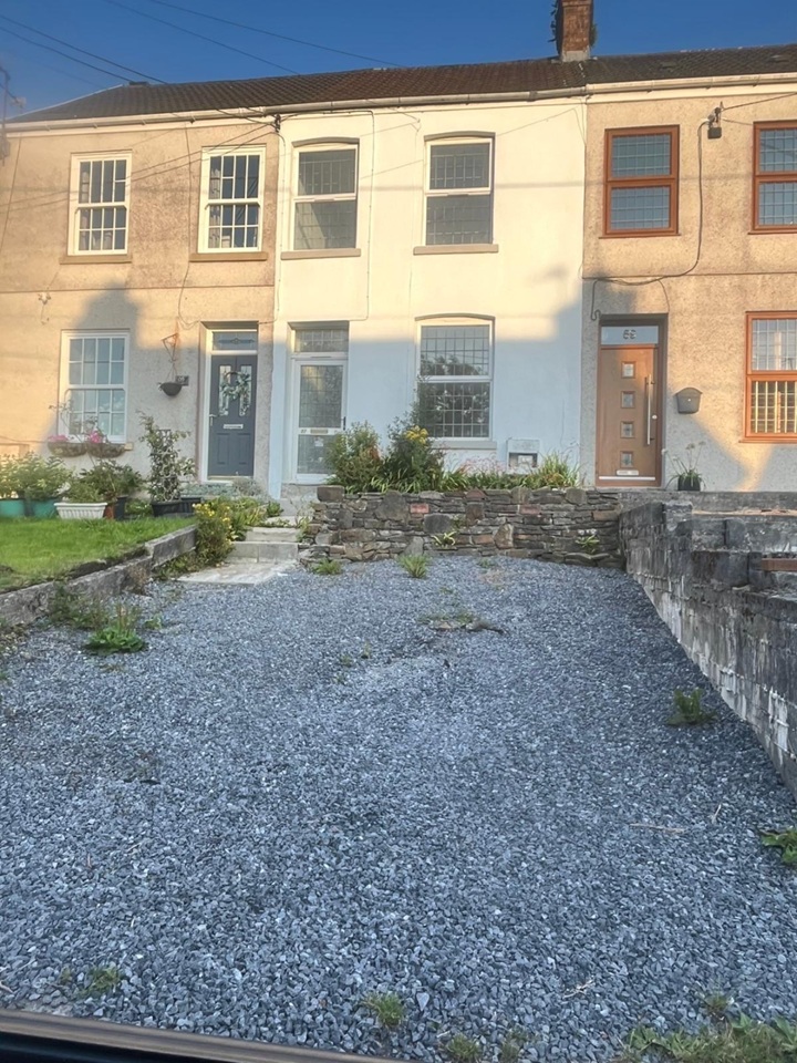 Trimsaran, Kidwelly - 2 Bed Terraced House, Heol Waunyclun, SA17 - To ...