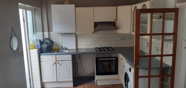 London - 2 Bed Terraced House, Mendip House, N9 - To Rent Now for £ ...