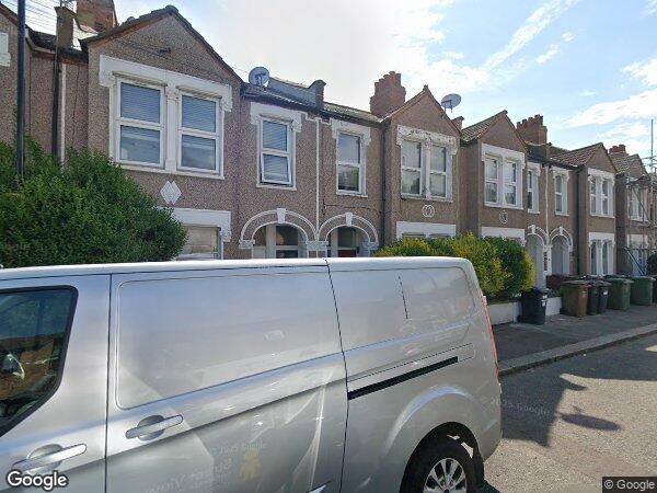 London - 3 Bed Flat, Burford Road, SE6 - To Rent Now for £2,617.81 p/m