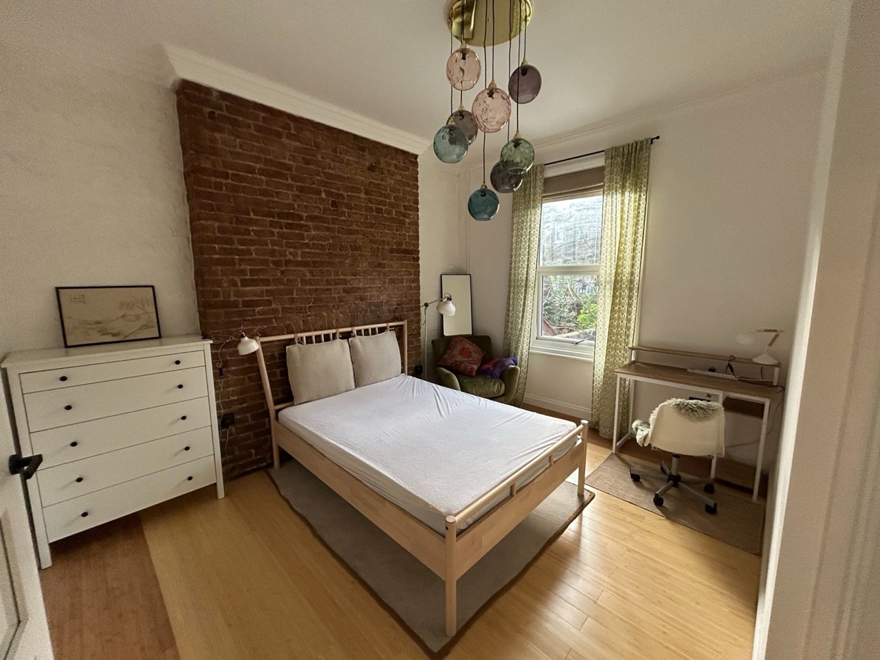 London - 1 Bed Flat, Avonmore Road, W14 - To Rent Now for £1,800.00 p/m