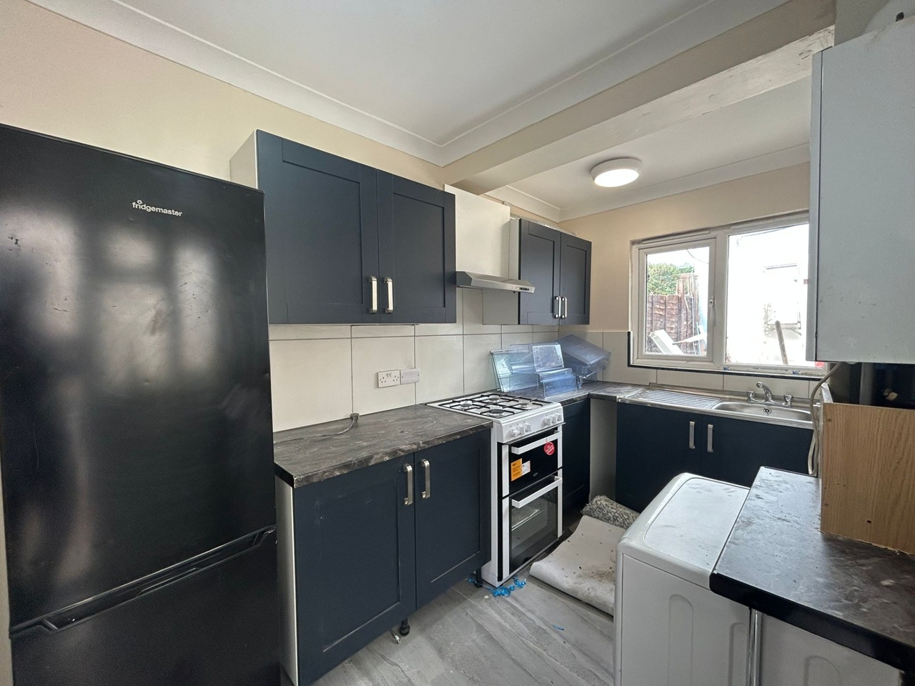 Hounslow - 2 Bed Flat, Martindale Road, TW4 - To Rent Now for £1,950.00 p/m