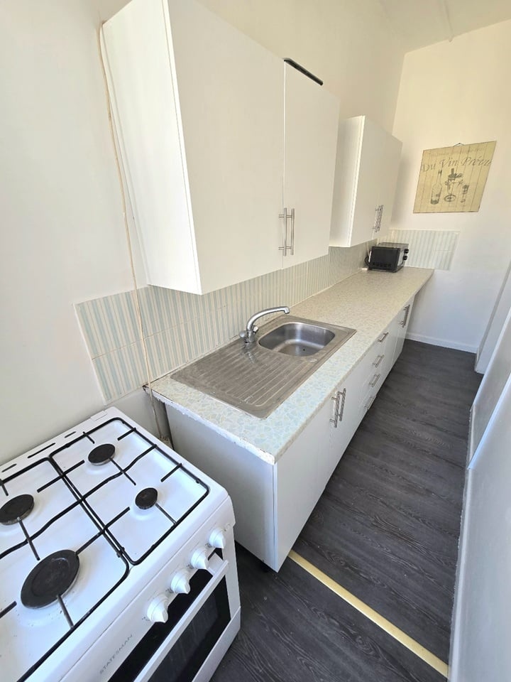 Liverpool - 1 Bed Flat, Liverpool, L8 - To Rent Now for £800.00 p/m