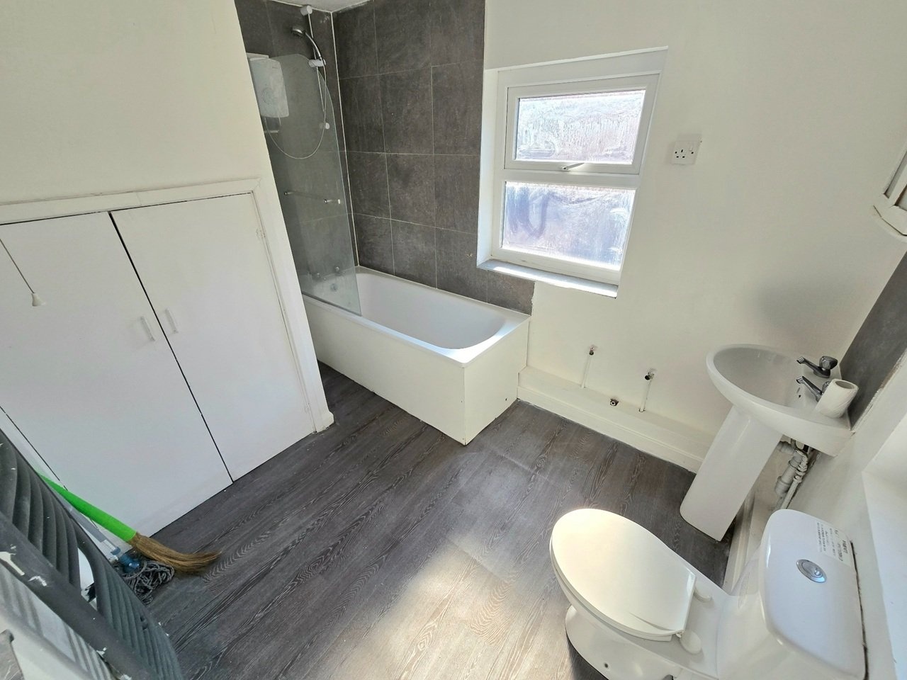 Liverpool - 1 Bed Flat, Liverpool, L8 - To Rent Now for £800.00 p/m