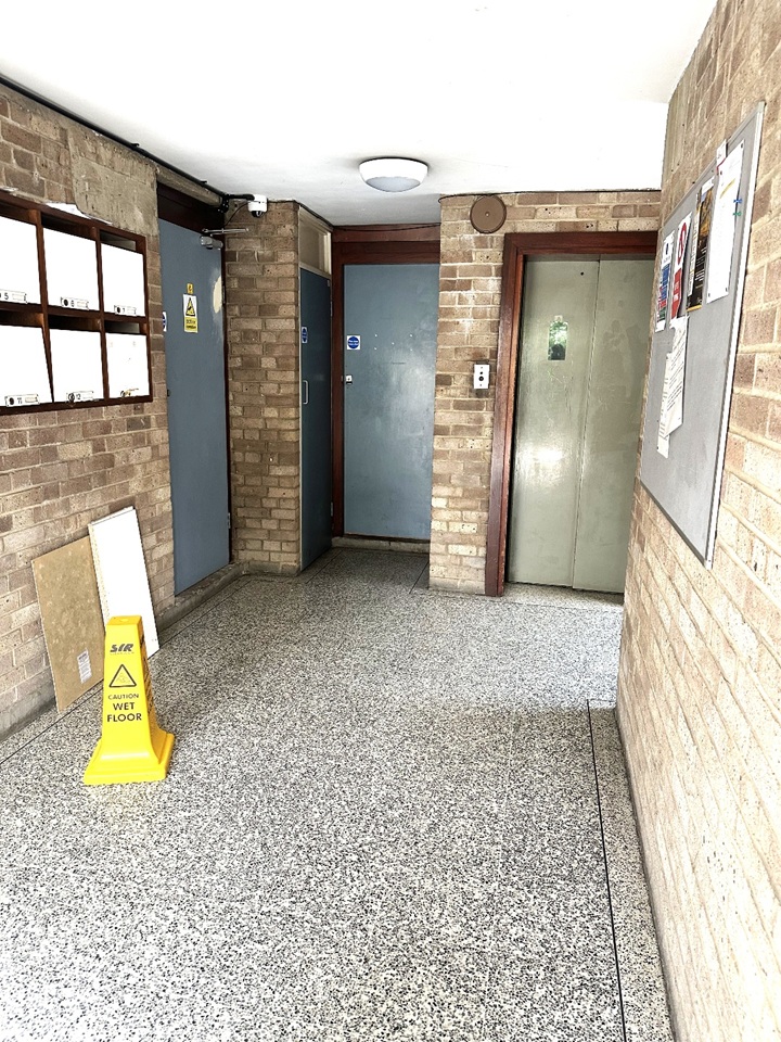 London - 3 Bed Flat, Carnarvon Road, E15 - To Rent Now for £2,000.00 p/m