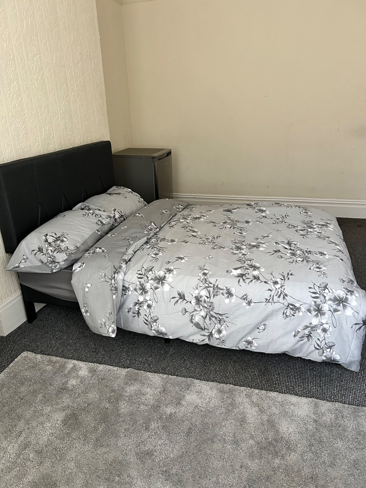 Wakefield - Room in a Shared House, Peterson Road, WF1 - To Rent Now ...