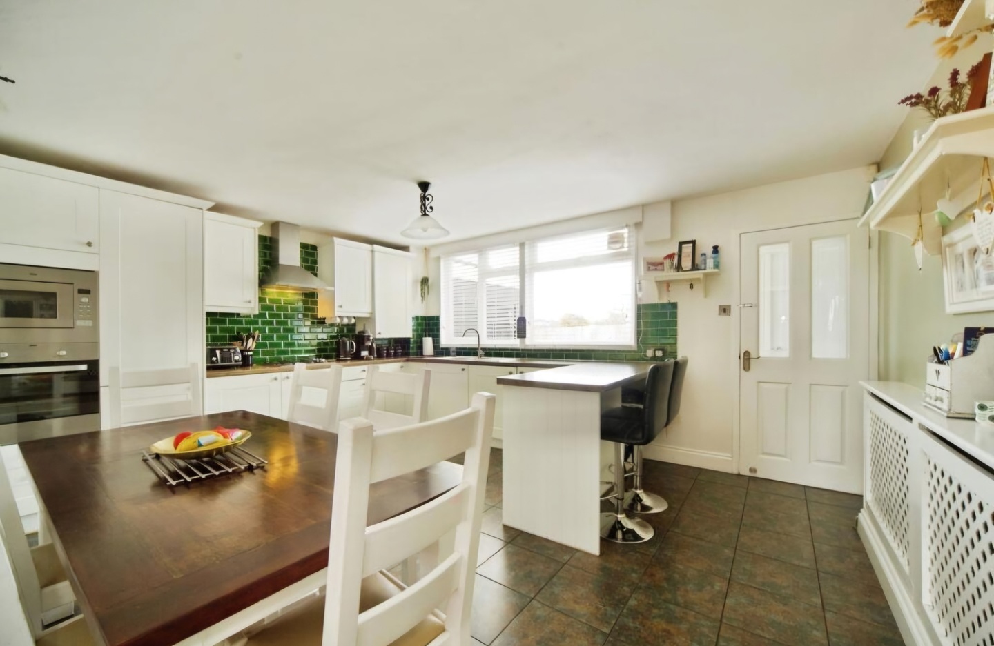 Barnet - 1 Bed Terraced House, Barnet, EN5 - To Rent Now for £1,500.00 p/m